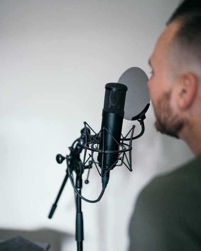 AI Voice Cloning in Hollywood: McConaughey & Caine’s ElevenLabs Deal